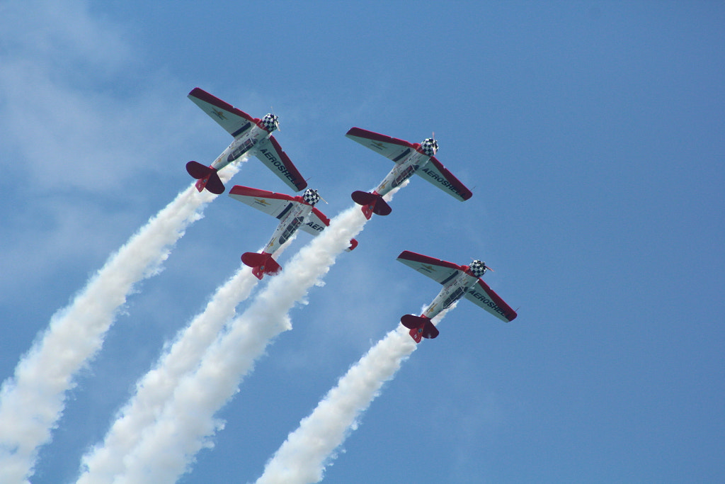AeroShell Aerobatic Team VIII by Rajendra Thakker / 500px