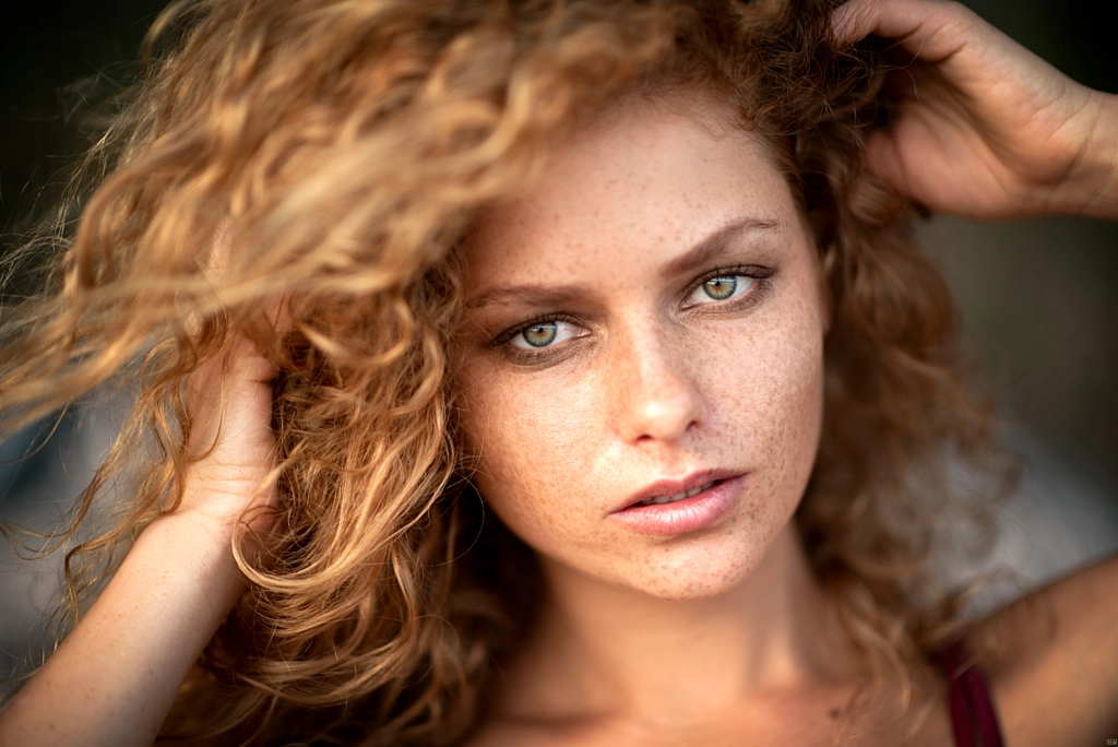 Julia - Flawless Beauty by Lin Zee / 500px