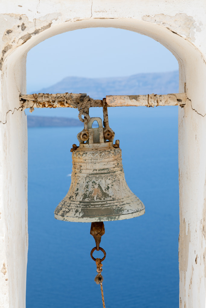 Bell by Vladimir Gagic / 500px