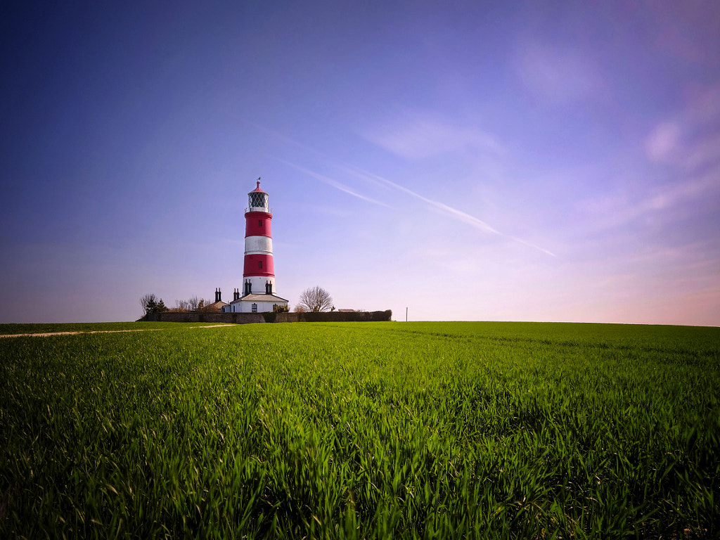 Happisburgh Lighthouse by Terry Hall / 500px