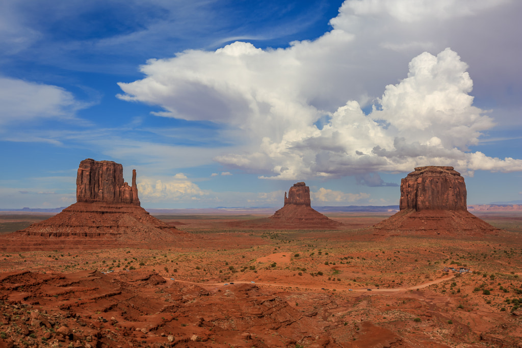 Monument Valley with cumulonimbus cloud by Anna Jackowska / 500px