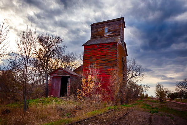 Kimball Grain Elevator by Kendra Koski | 500px