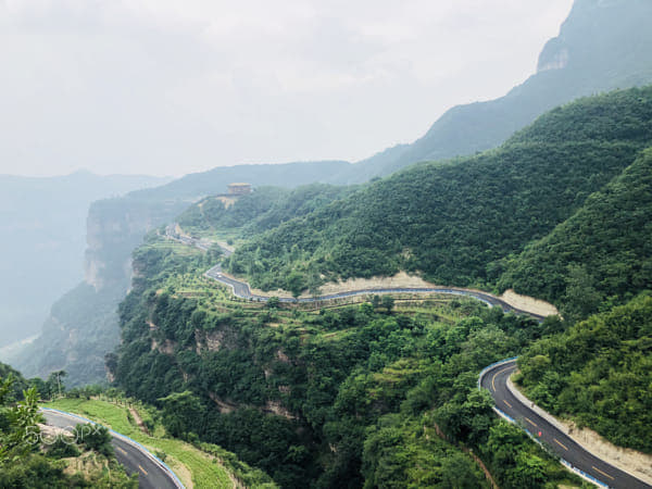 绵延曲折山路险 by Seasky Liu | 500px