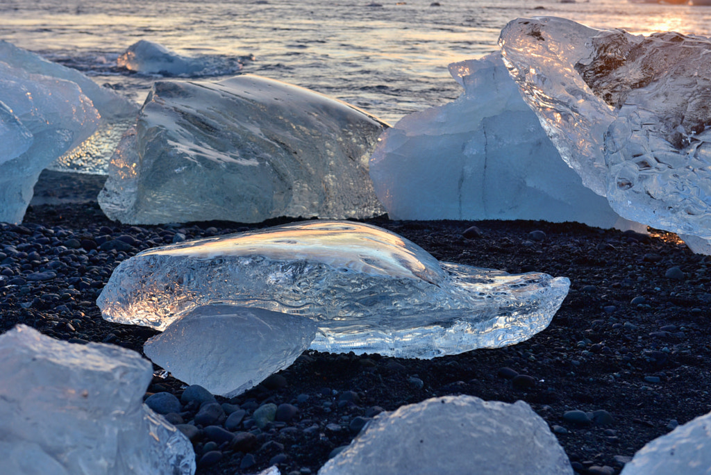 Jokulsarlon Glacier Lagoon, Iceland by Rasa Laurinaviciene / 500px