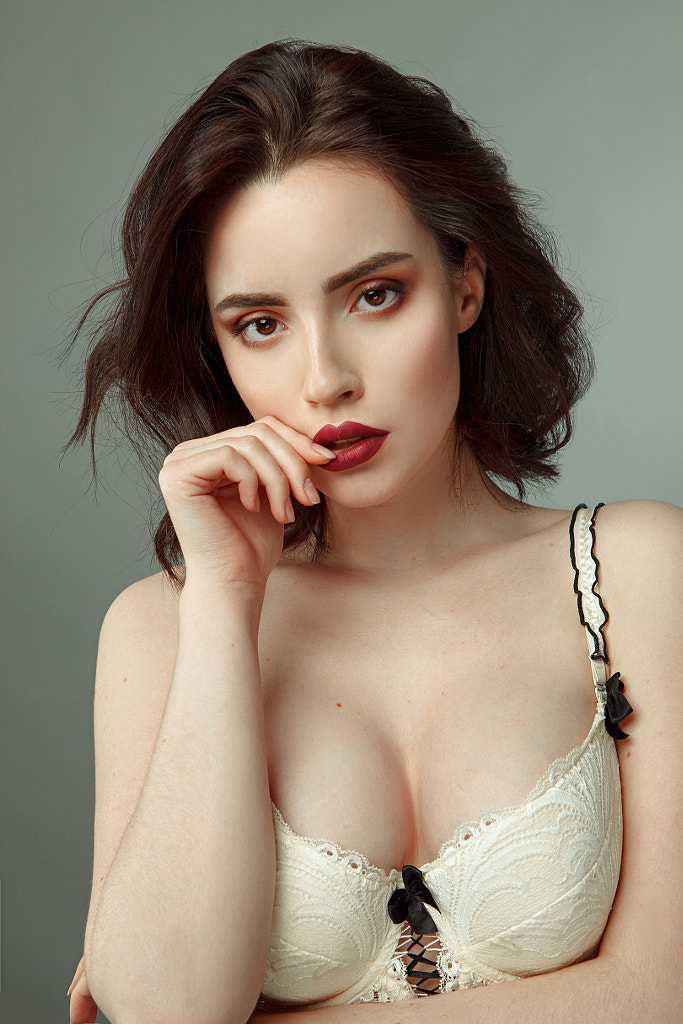 Dasha by Kirill Averyanov / 500px