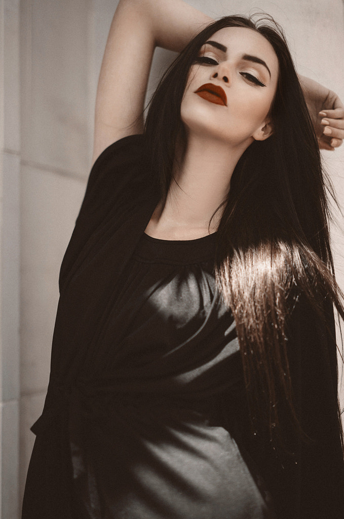 Sarah by Amanda Diaz / 500px