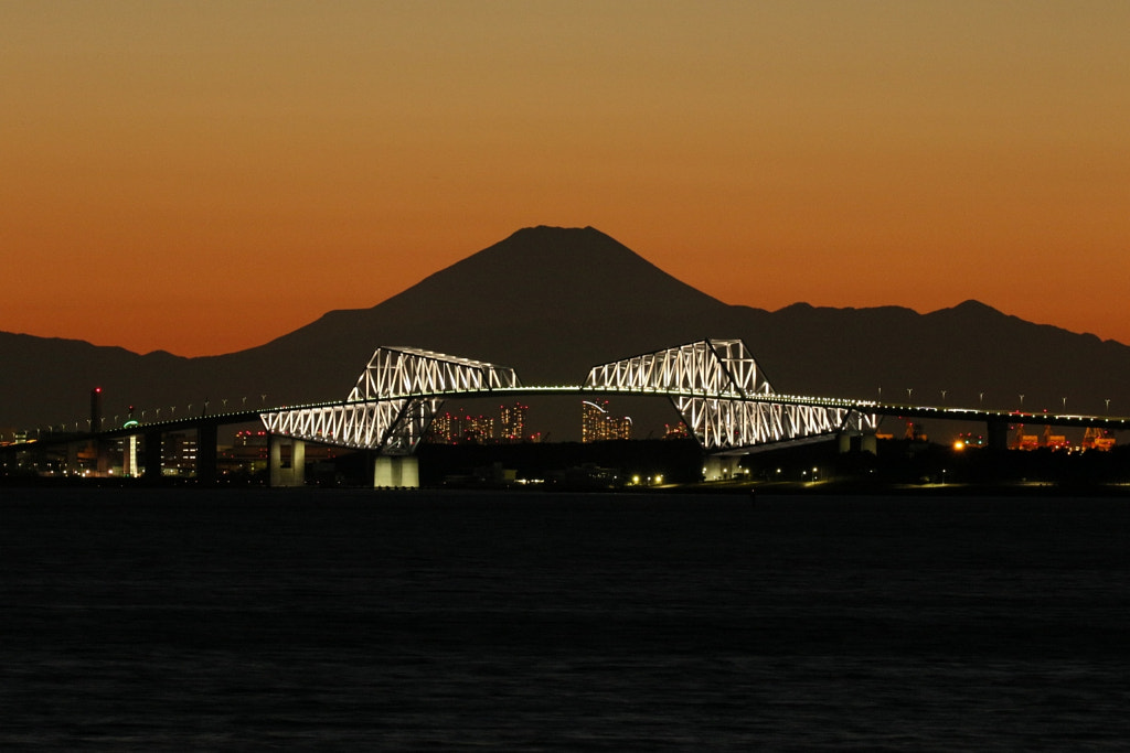 Twilight time - Mt.Fuji & Tokyo Gate Bridge by Shingo / 500px