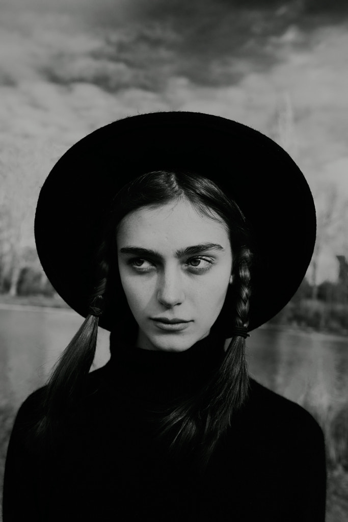 Cloe by Marta Bevacqua / 500px