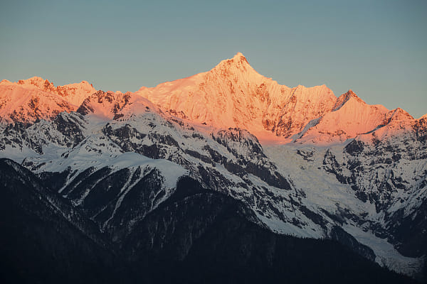 Shangri-La, Mainri Mountain Range, Kawagarbo Peak by ya zhang | 500px