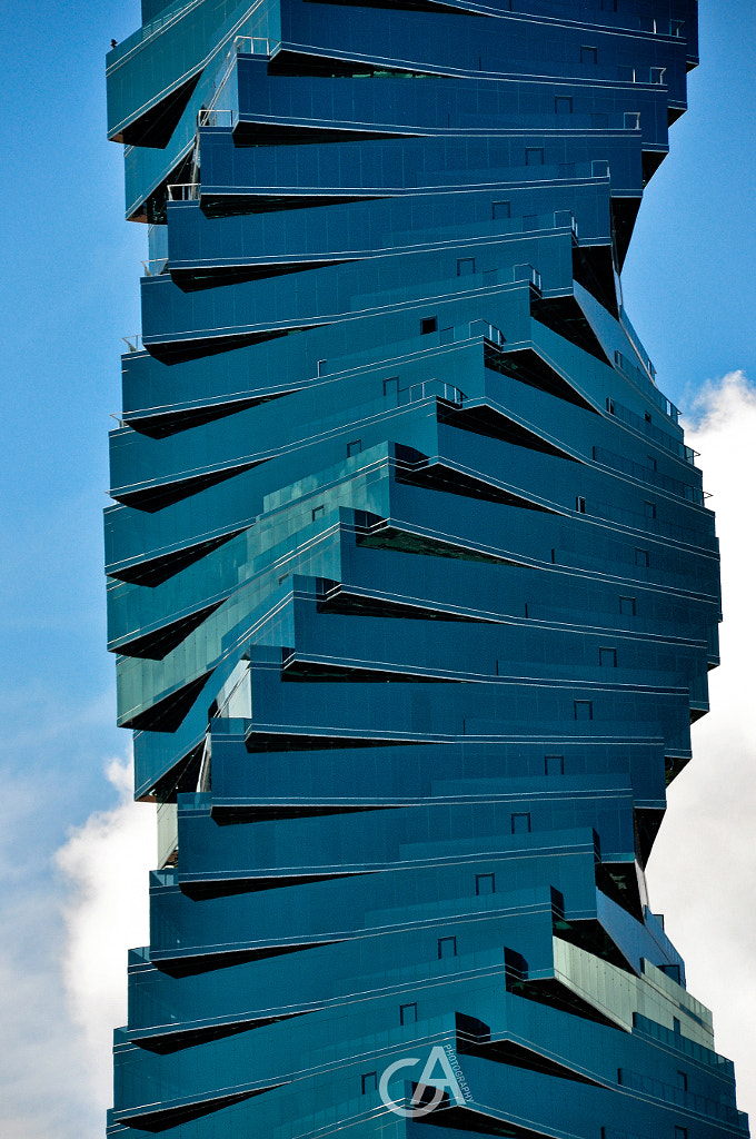 F&F Tower (Panama City, Panama) by Christian Archibold / 500px