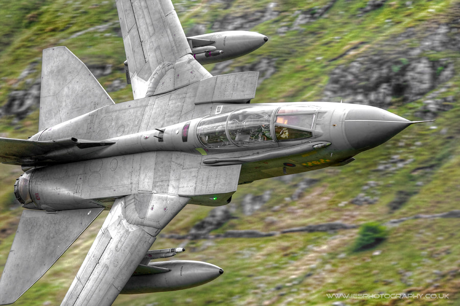 Low Flying Aircraft in the Mach Loop in Wales by Ian Schofield / 500px
