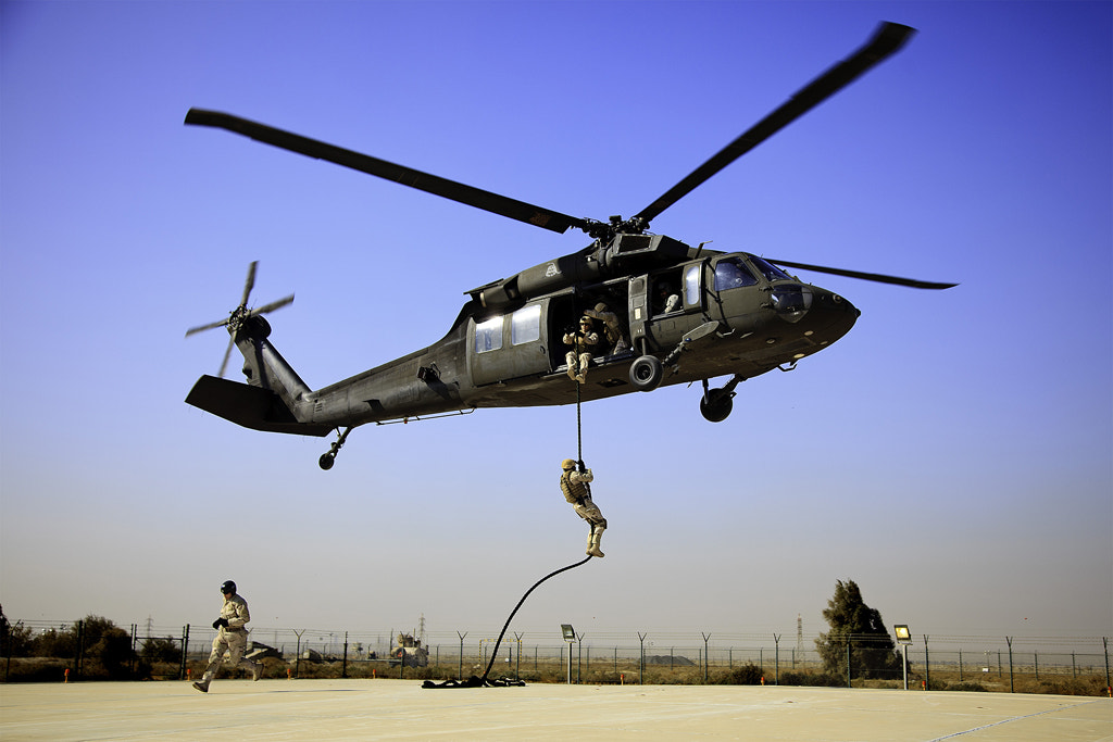 Fast Roping by Johnny Dao / 500px