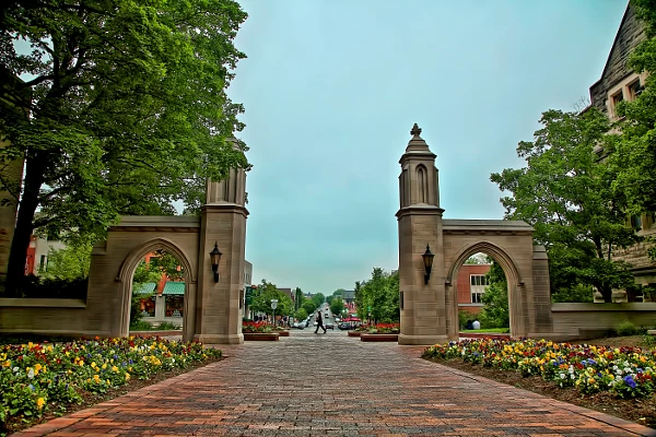 The Sample Gates at Indiana University by Joey Lax-Salinas | 500px