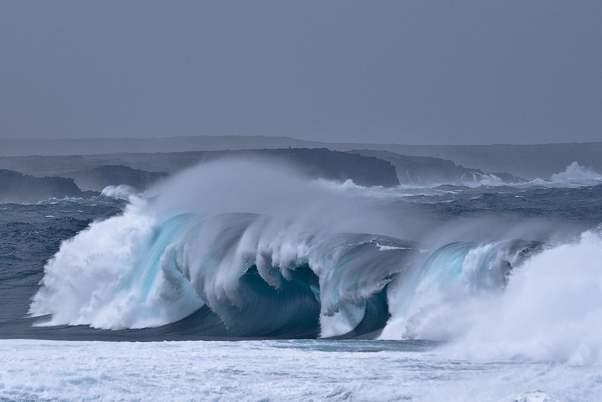 Waves by Aline Nédélec / 500px