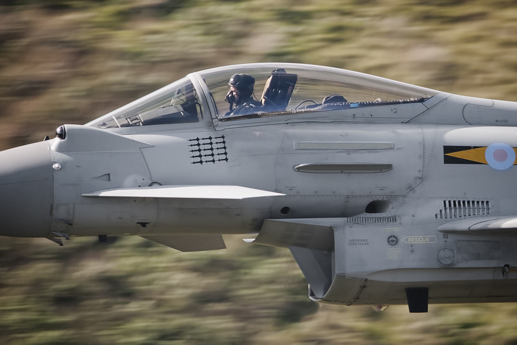 Eurofighter Typhoon Cockpit by Lloyd Horgan / 500px