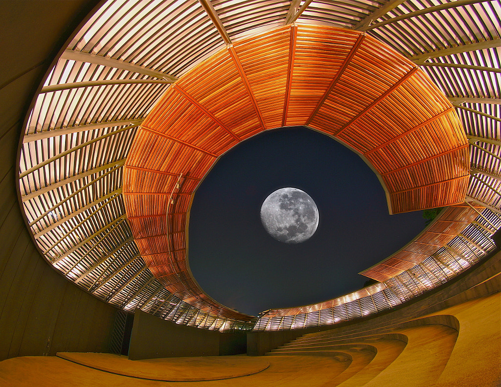 Arena Moon by Sim Kimseong / 500px