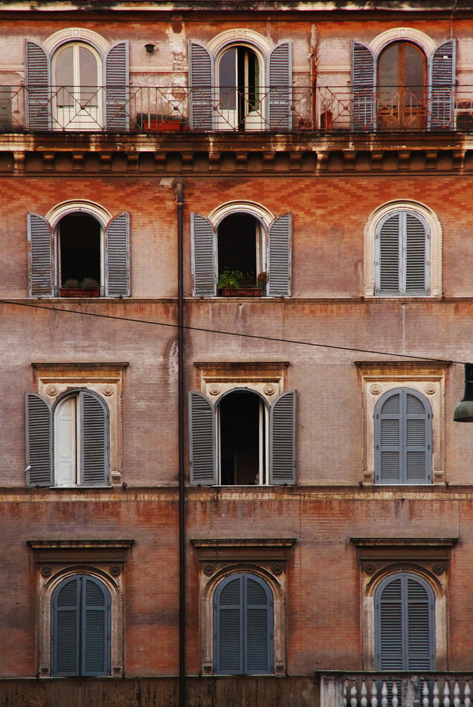 Roman windows by Gonzalo Ramos / 500px