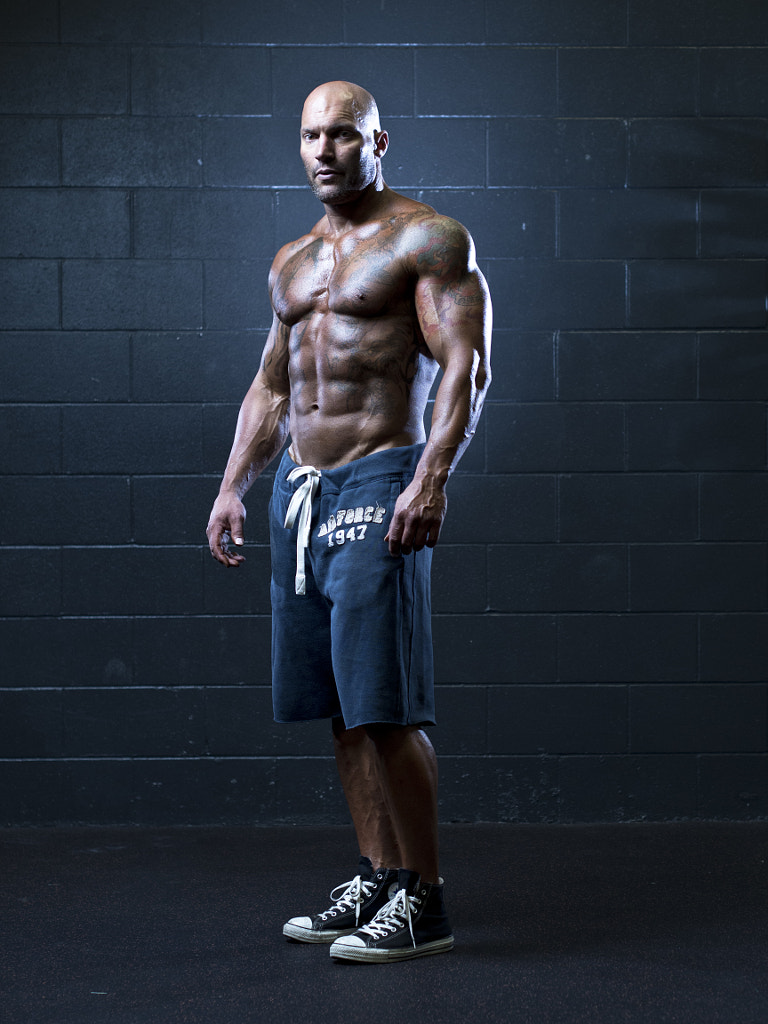 Scott the bodybuilder. by Tom Nguyen / 500px