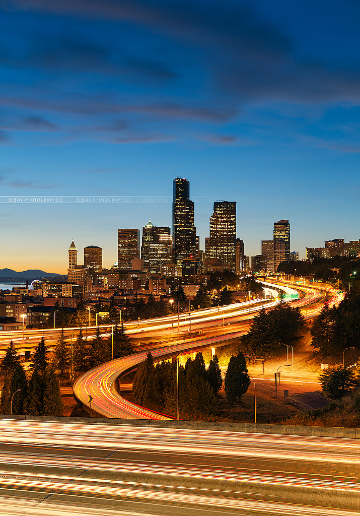 Seattle at rush hour by Beboy Photographies / 500px