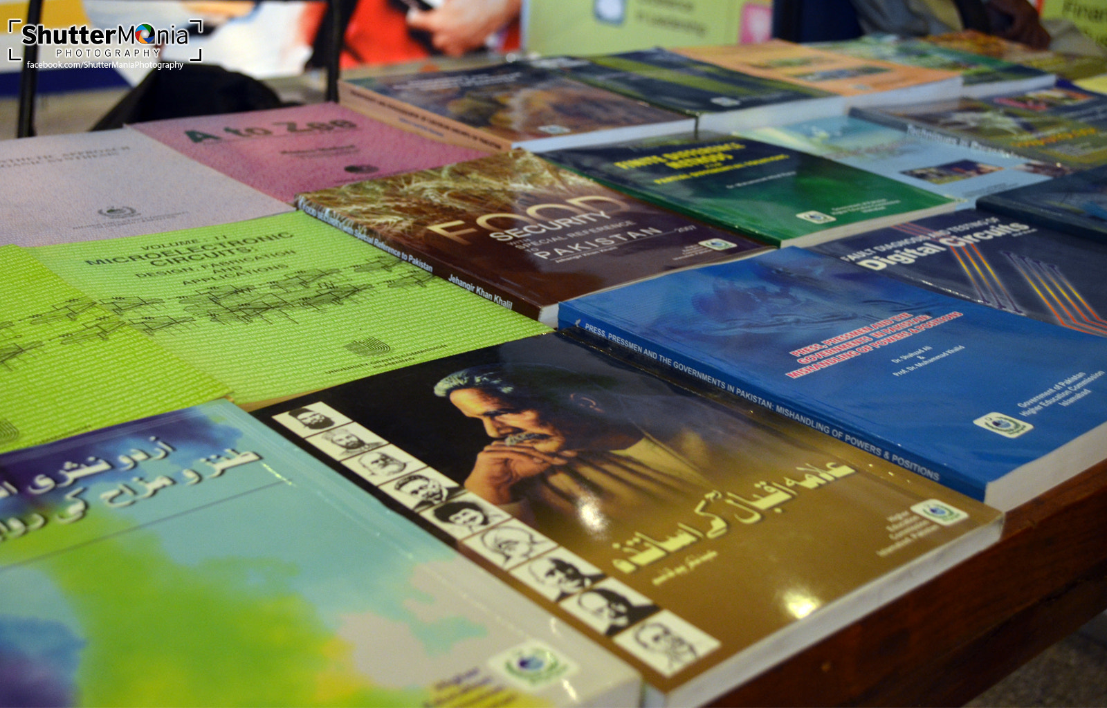 Random Books by Muhammad Fahd Altaf | 500px