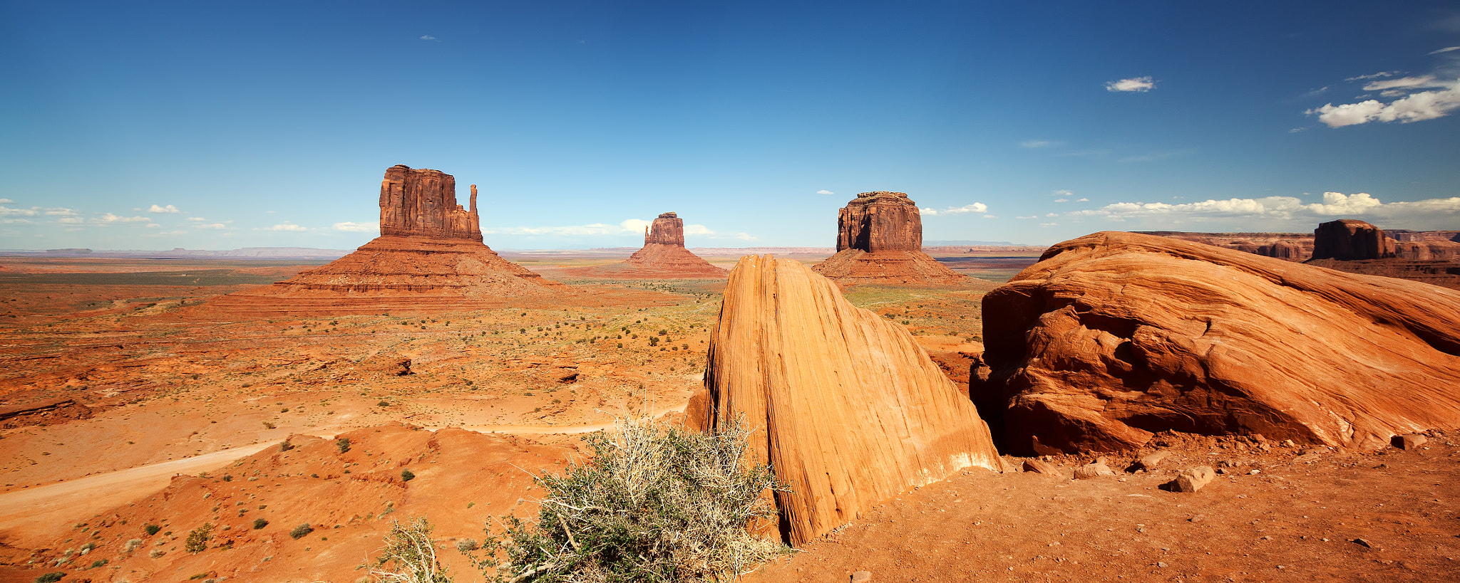 Monuments in Sand - Monument Valley, Utah, USA by Sean Farrow / 500px