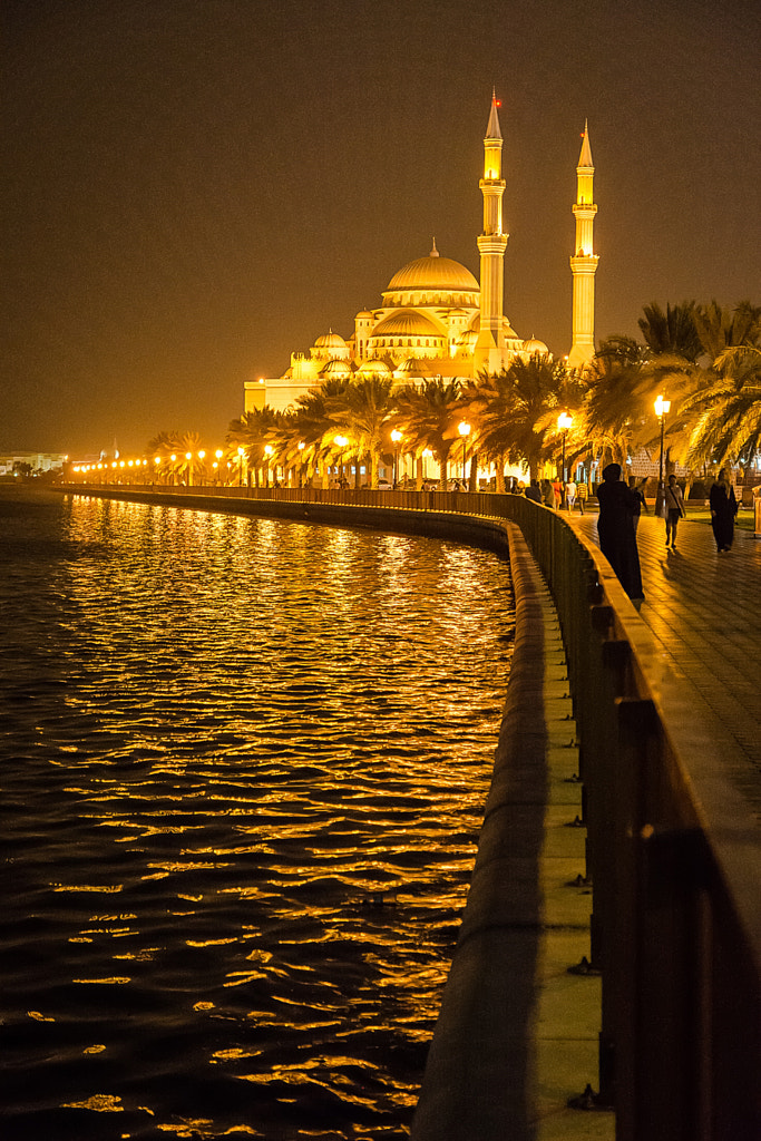 The Golden Mosque by Babar Swaleheen / 500px