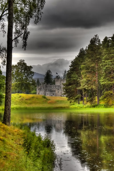 Invercauld House by Matt Tough | 500px