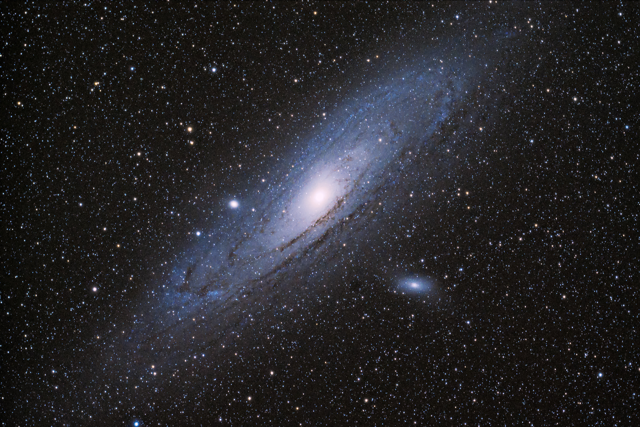 Andromeda Galaxy III by Gustavo Naharro / 500px