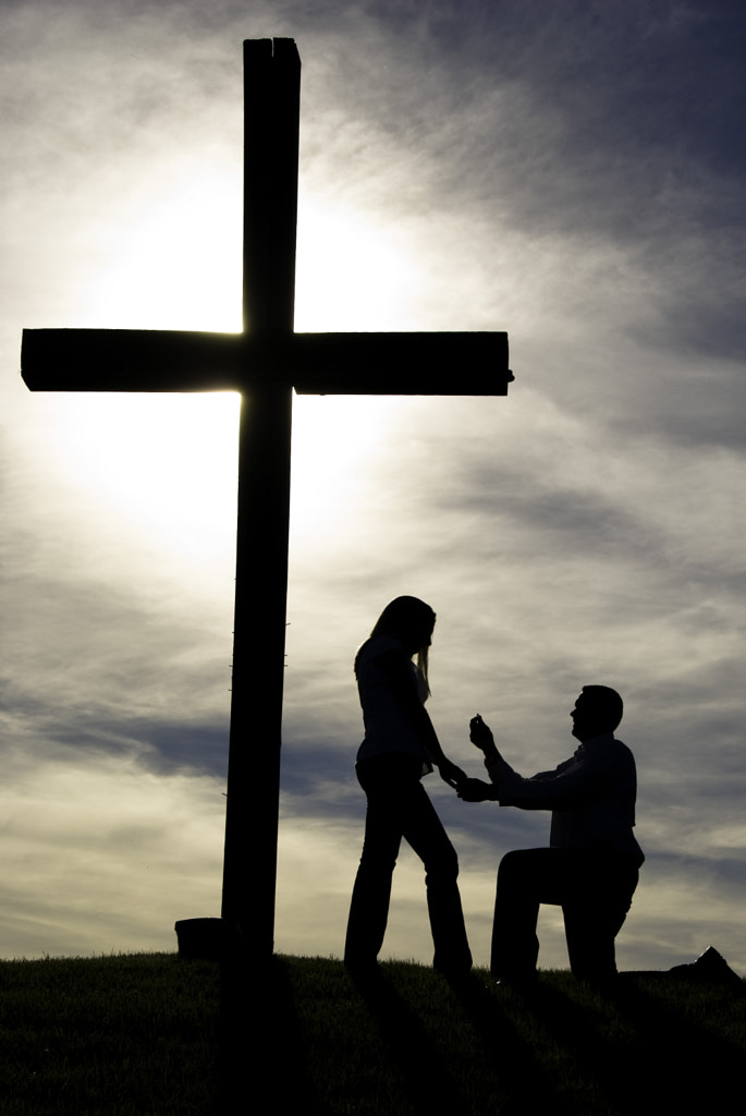 Proposal at the Cross by Steven Smith / 500px