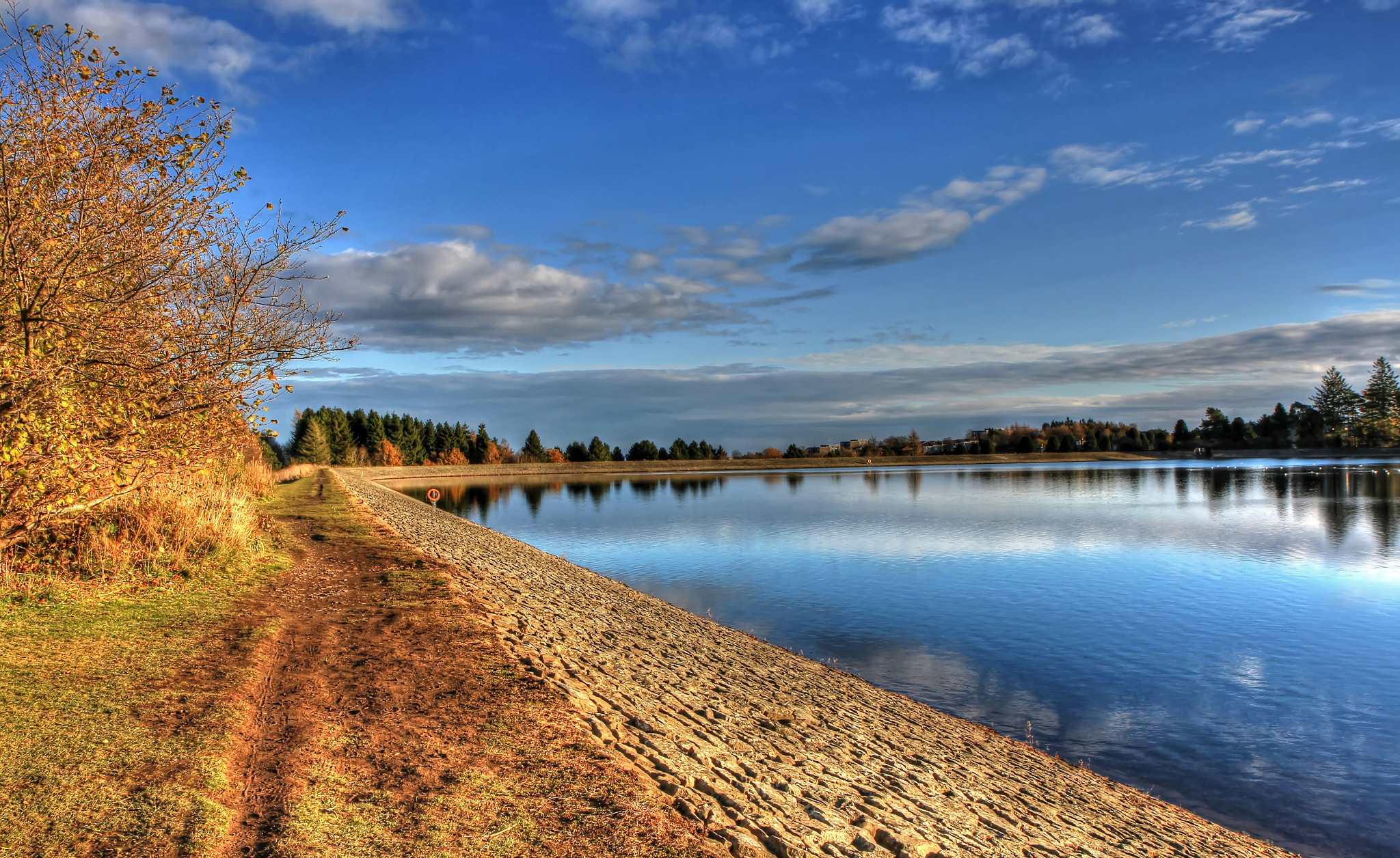 Clatto reservoir by Hilda Murray - Photo 53168652 / 500px