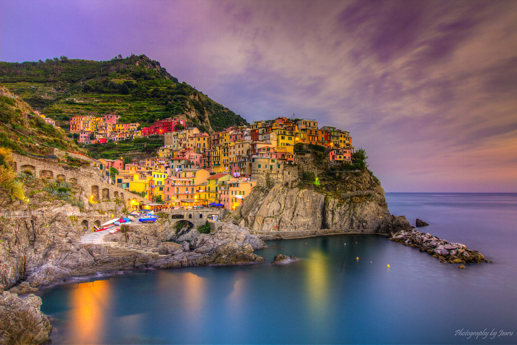 Manarola at sunset by Jeannette Rudloff / 500px