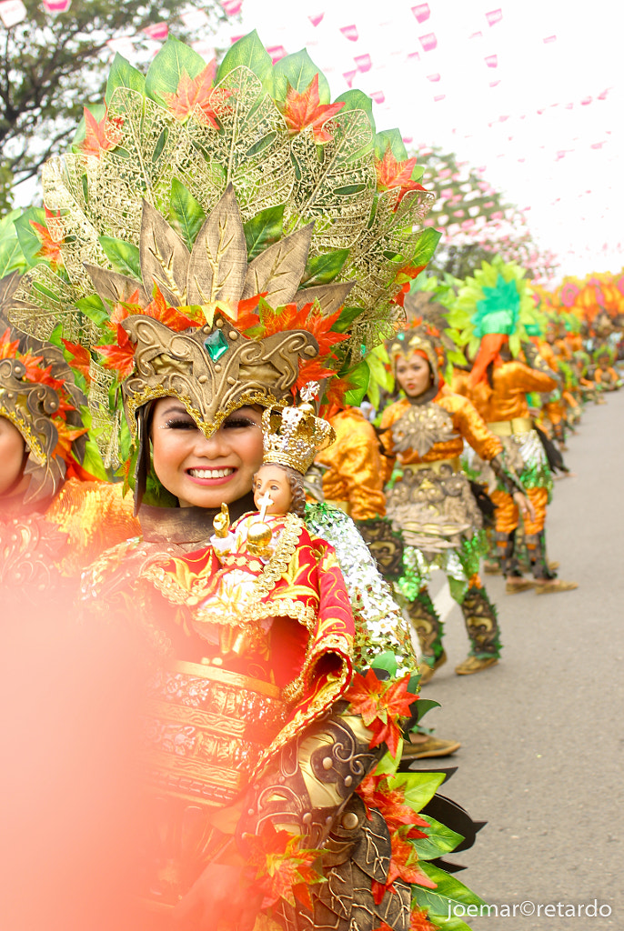 Sinulog Festival Smile by Joemar Retardo / 500px