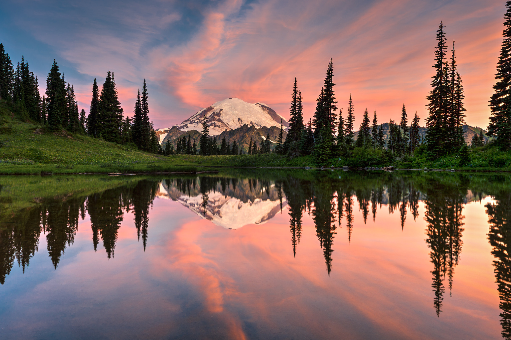 Mount Rainier Sunrise Reflection by Ray Green | 500px