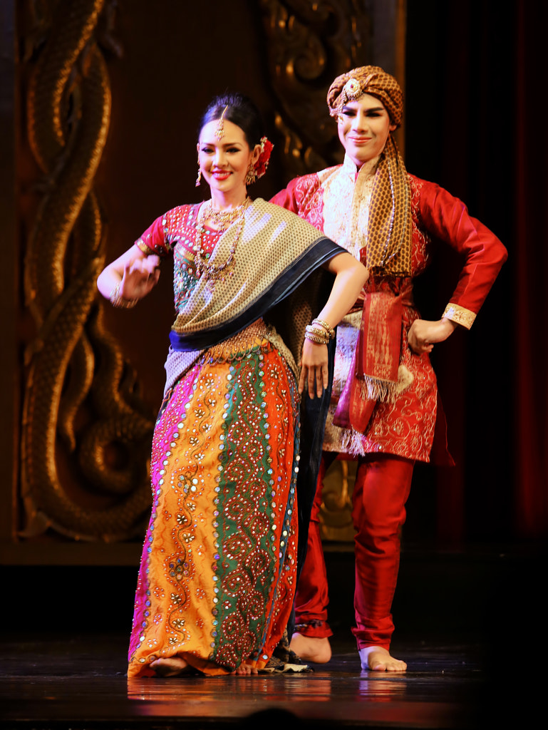 Thai Dancing by Ekkasit Chaingam / 500px