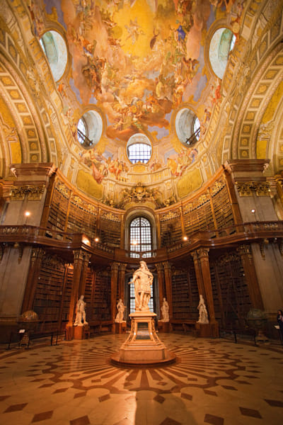 Vienna public library by kartik Venkataraman / 500px
