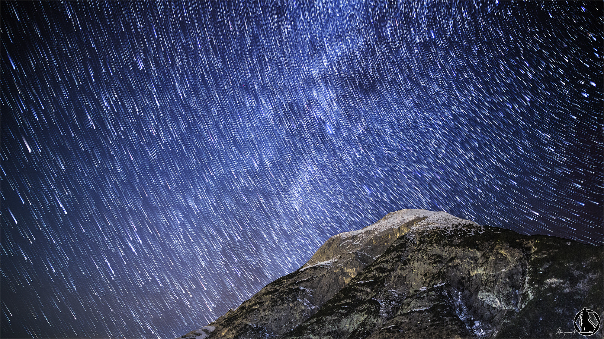 Shooting Star Trails by Nicholas Roemmelt / 500px