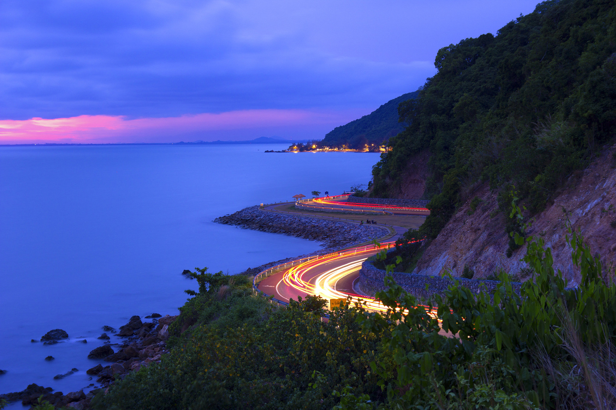 The S curve road by Chaiwat Maneechote | 500px