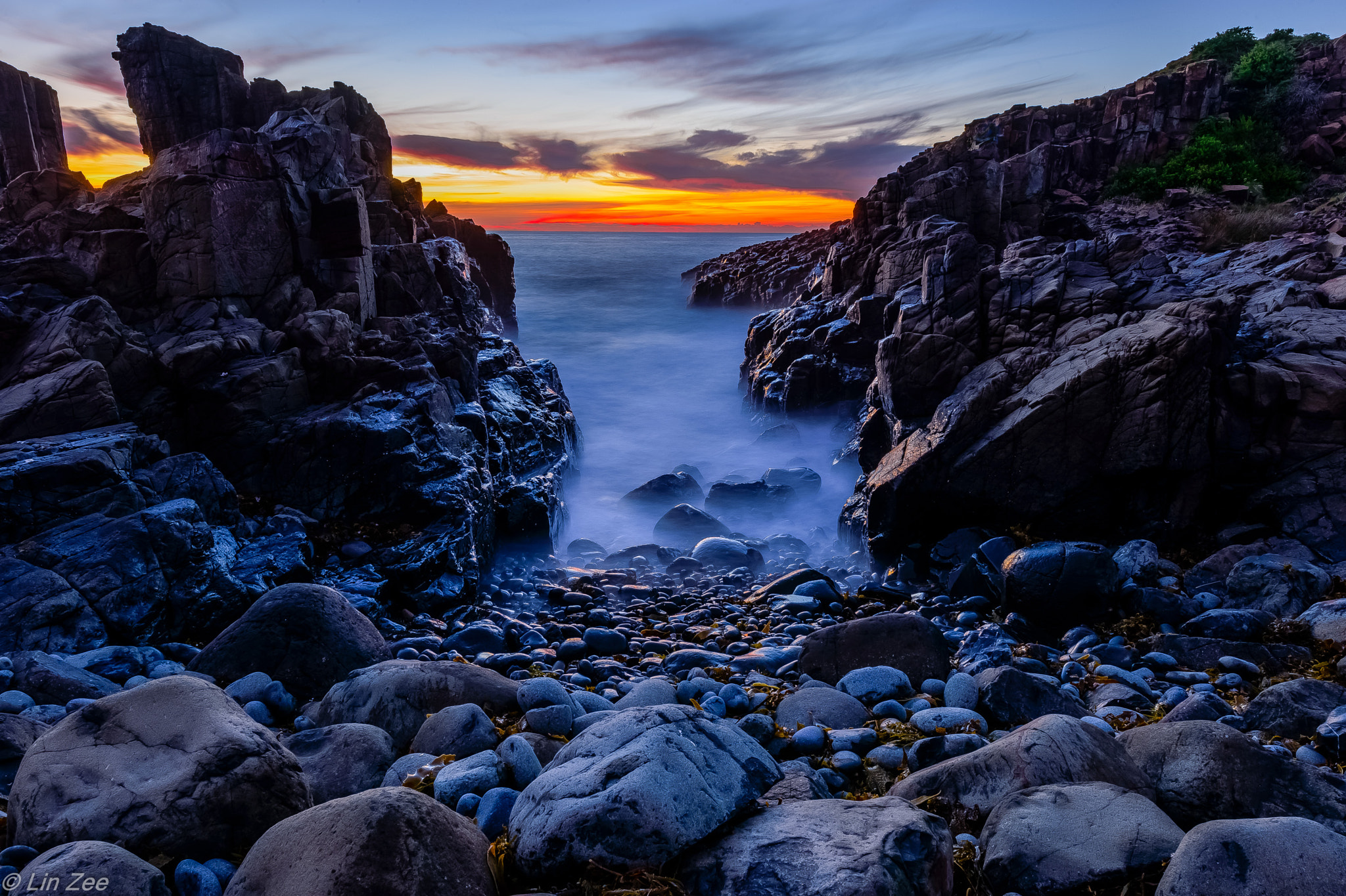 Bombo Sunrise by Lin Zee / 500px