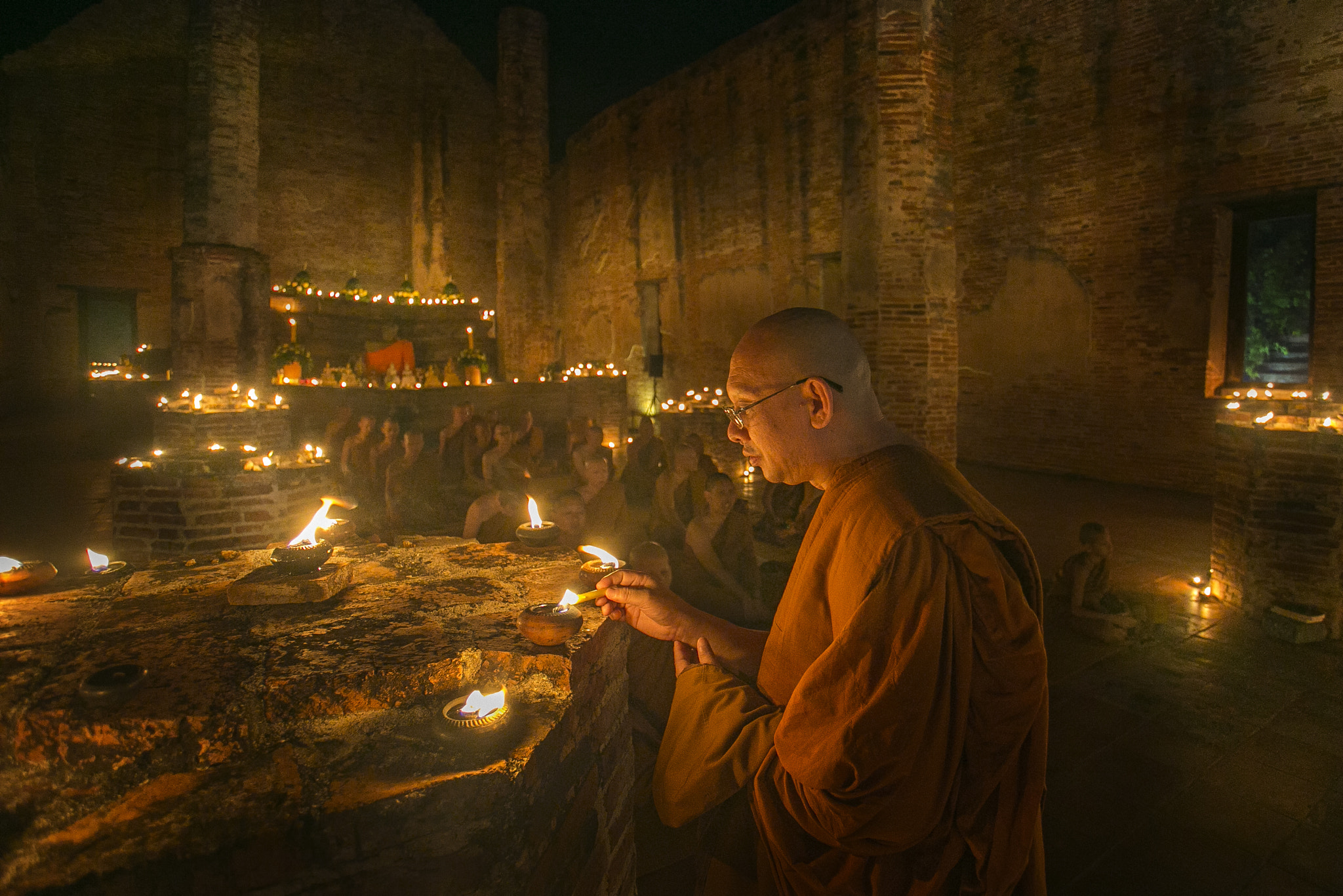 kINDLE OF VESAK DAY by chattakan kosol / 500px