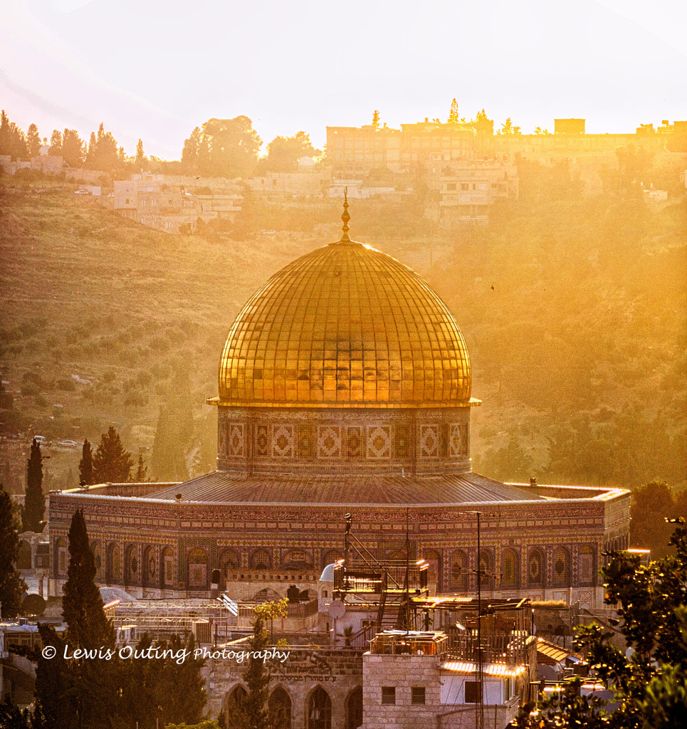 Dome of the Rock Qubbat As-Sakhrah by Lewis Outing / 500px