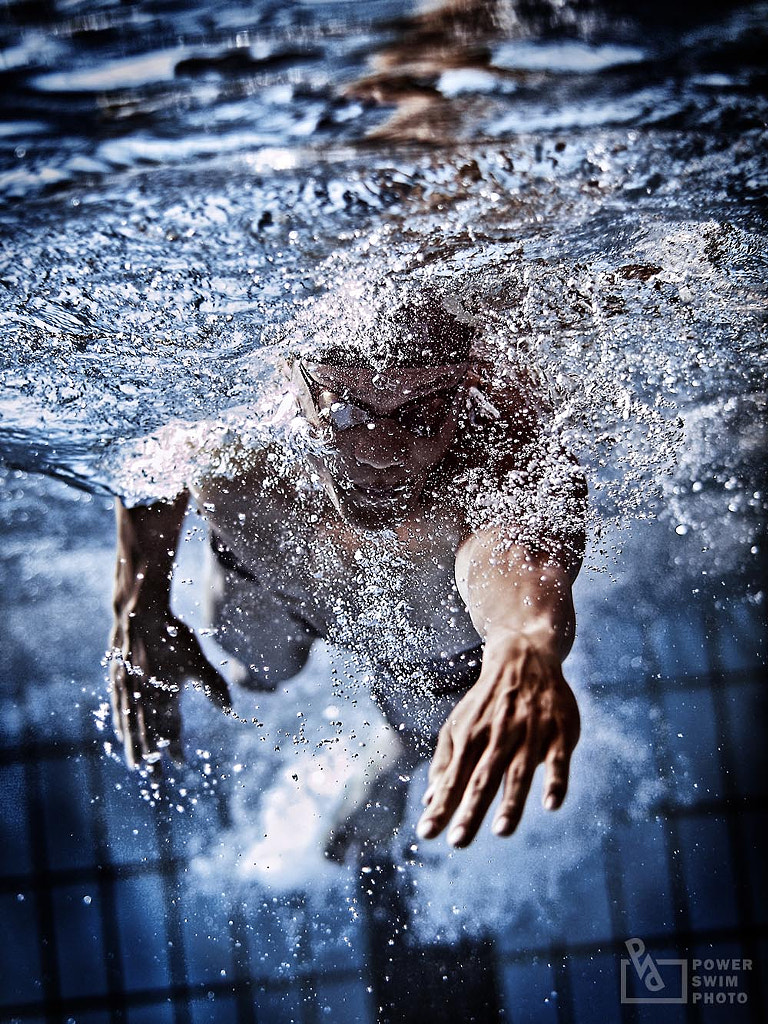 Powerful swimmer by Junya Nishigawa / 500px