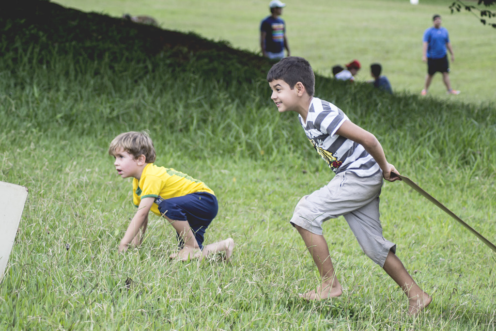 Fun at the Park by Leonardo Martins / 500px