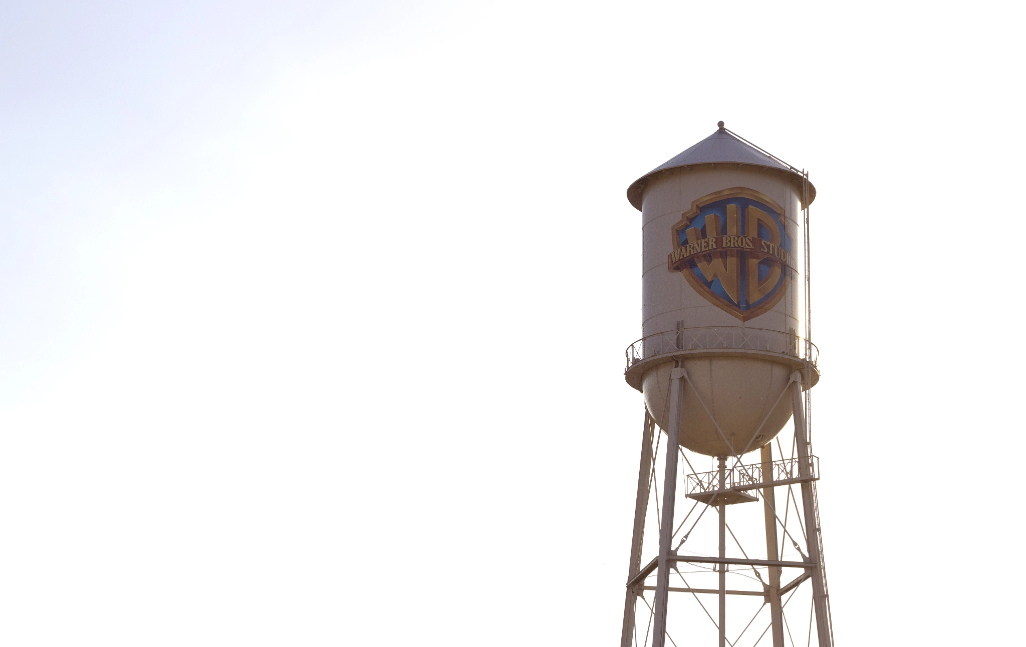 warner bros water tower by Toney Rome - Photo 7534628 / 500px warner bros water tower by Toney Rome - Photo 7534628 / 500px