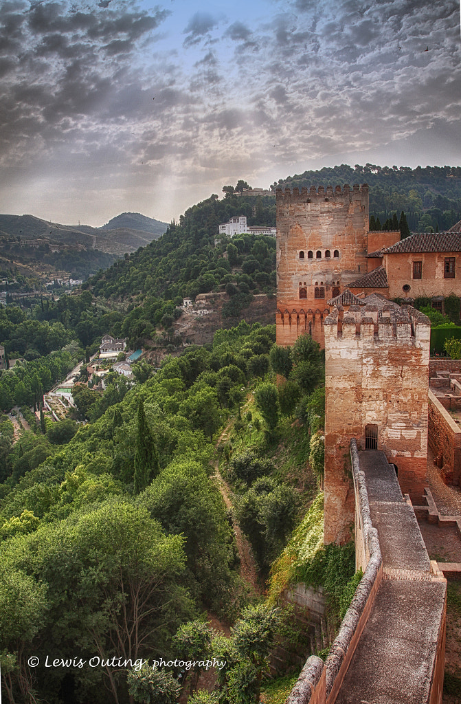 Alhambra by Lewis Outing / 500px