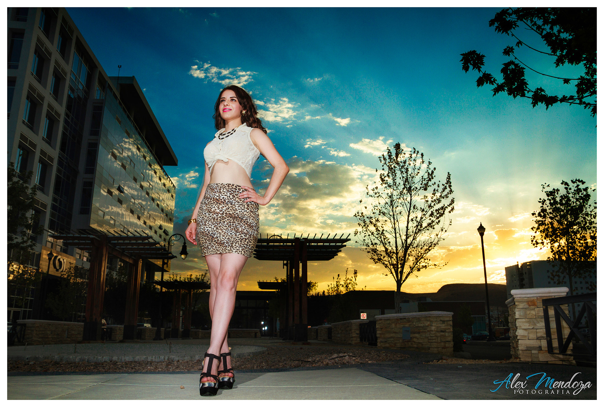 Liz Portillo, Fashion Photoshoot by Alex Mendoza / 500px