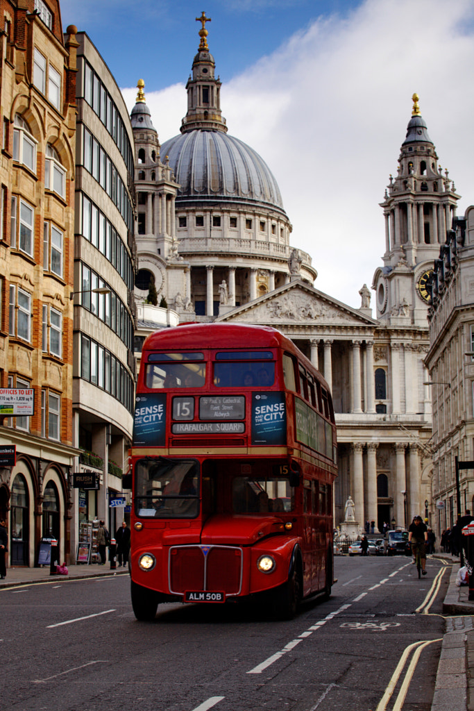London Classics by Jacky CW / 500px
