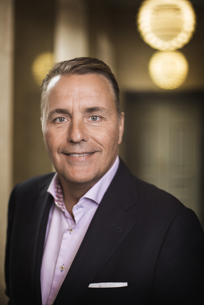 Business portrait by Lars Krogsgaard / 500px