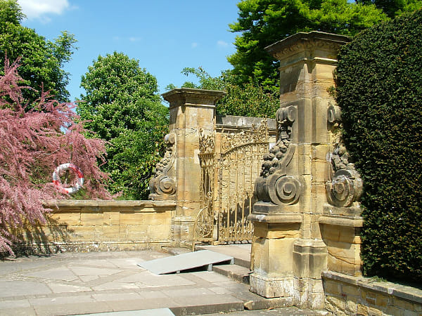 Gate in Hever Castle Gardens by Csaba Molnar, PhD | 500px