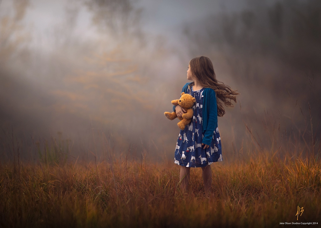 Looking Back by Jake Olson Studios / 500px