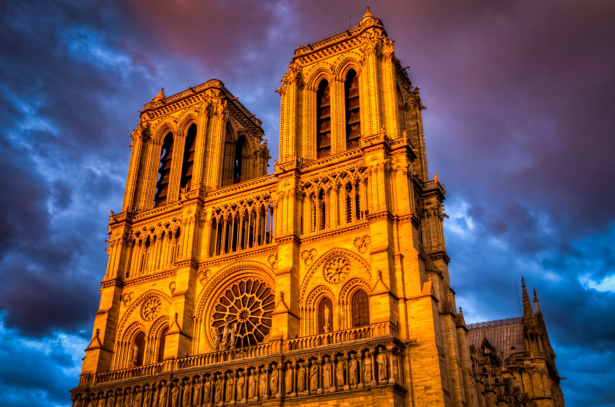 Notre Dame Sunset by Joshua Gunther - Photo 895603 / 500px
